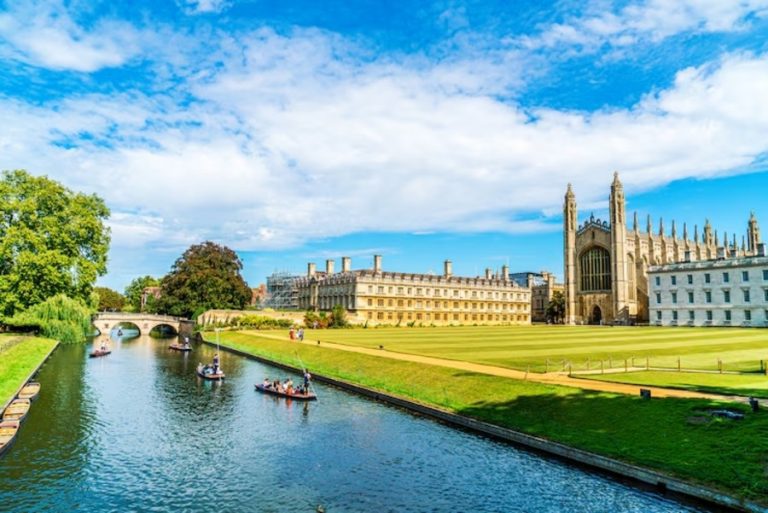 Best Places to Visit in the UK in June in 2026 | Motorhome Offer